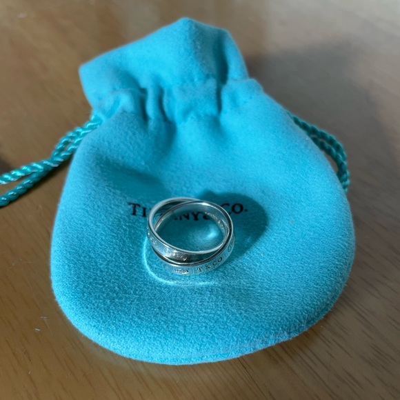 Tiffany & Co. | Jewelry | Tiffany Co Tiffany 837 Interlocking Circles Ring In Silver | Poshmark